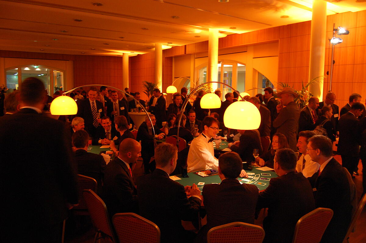 Mitarbeiter-Event - Ideen für Ihre Betriebsfeier | Royal-Events
